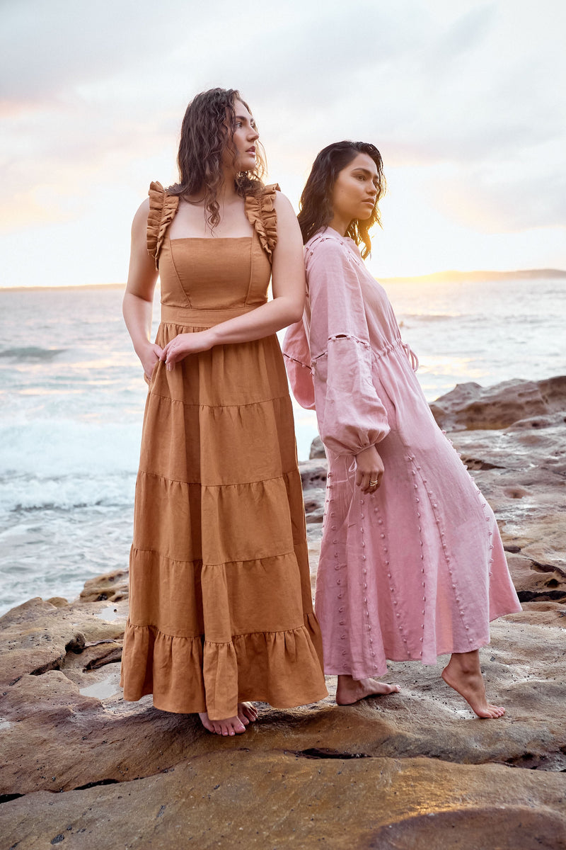 What to Wear to the Autumn Racing Carnival in 2026 | Laura Paige